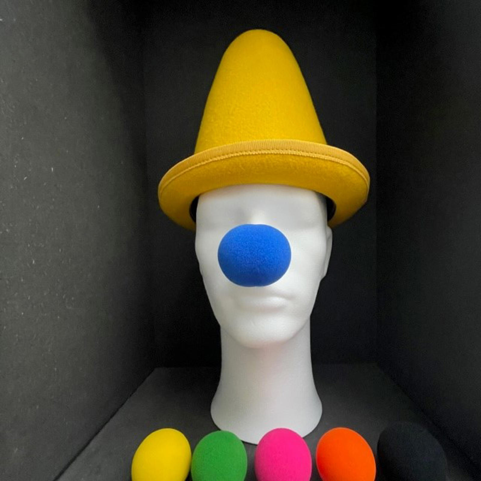 Buy SPONGE CLOWN NOSE IN DIFFERENT COLORS at Pegani