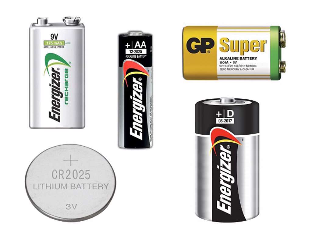 Køb Batterier og opladere hos DBS lys A/S